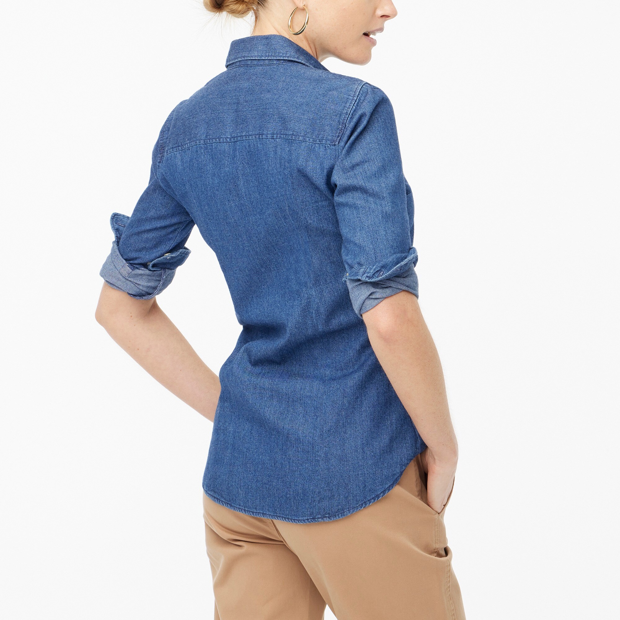 J.Crew Chambray shirt signature fit | Hamilton Place